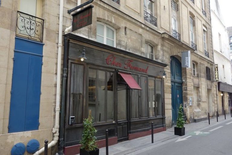 Top 10 Places for French Onion Soup in Paris