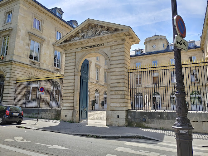 Collège de France — Landmark in 5e, Paris | Paris Top Ten