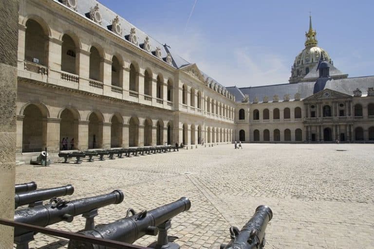 A Guide to Les Invalides