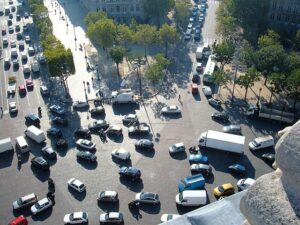 54 Fun & Interesting Facts About Paris