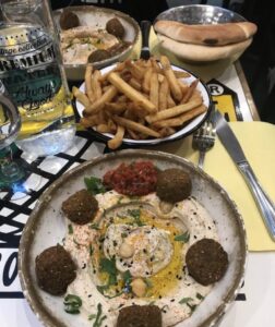 10 Best Places for Falafels in Paris