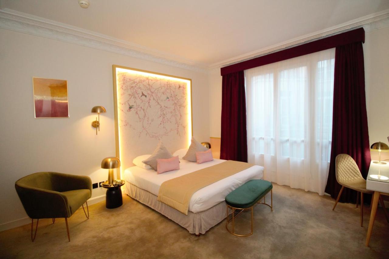 17 Best Hotels Near Arc de Triomphe in Paris, France