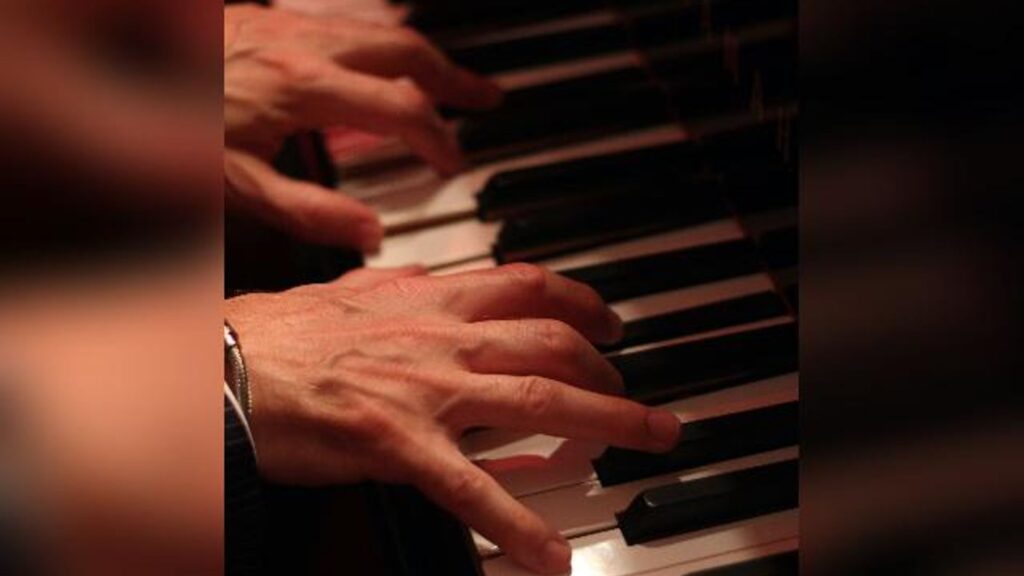 Romantic Chopin Piano Concert at St Julien le Pauvre — Paris Tour ...