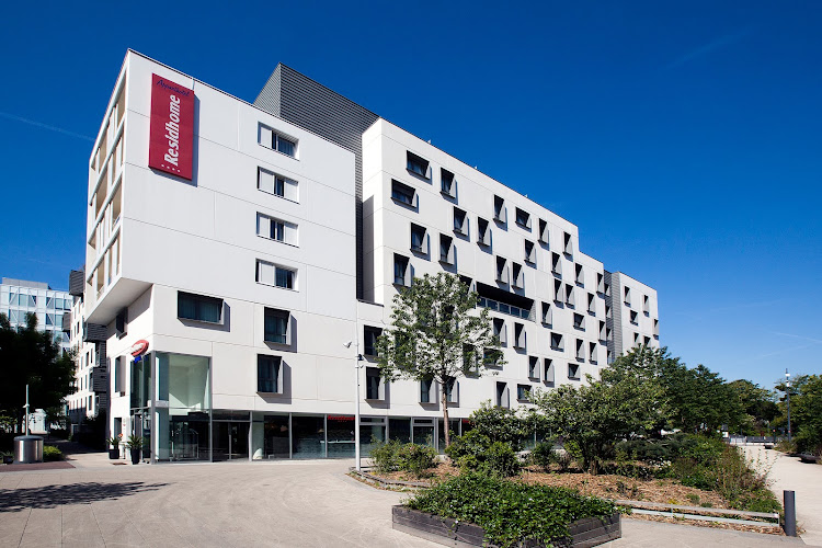 Appart Hôtel - Residhome Paris Issy-les-Moulineaux Reviews - Price ...