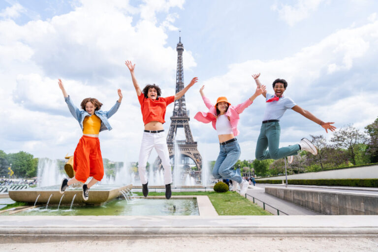 Paris Photography Spots: The Ultimate Guide to Capturing the City's Beauty