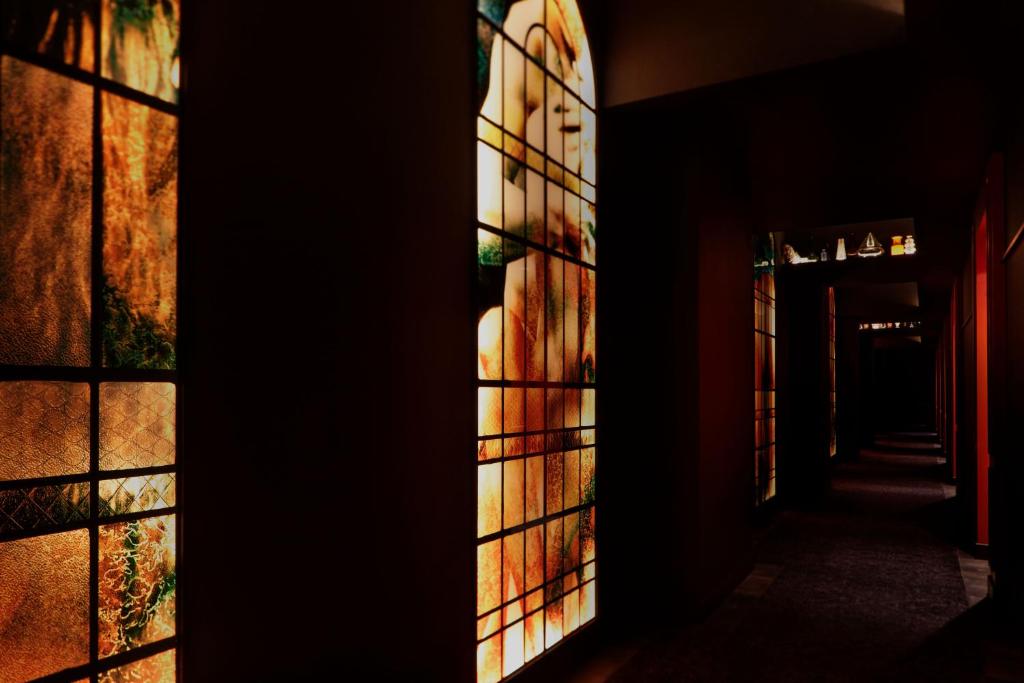 Sinner Paris Reviews - Price, Location & Details (2024)