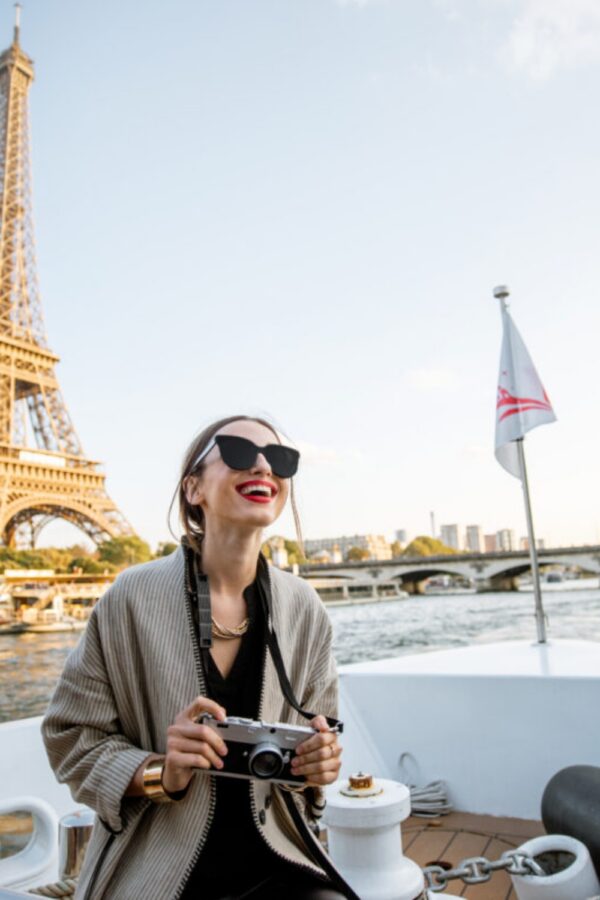 Best Paris Tour Packages: Tips to Book the Perfect Vacation