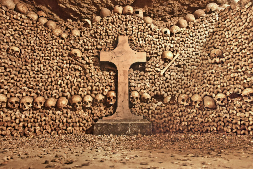 Catacombes de Paris - Paris Top Ten