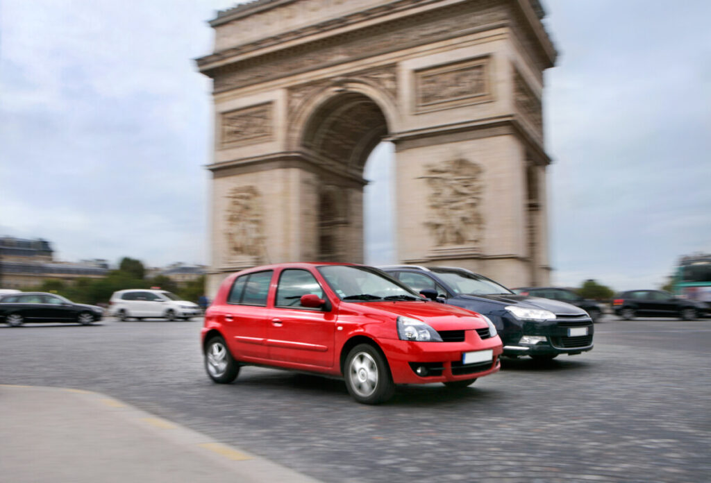 Navigating Paris by Car: A Comprehensive Guide for Renting and Driving