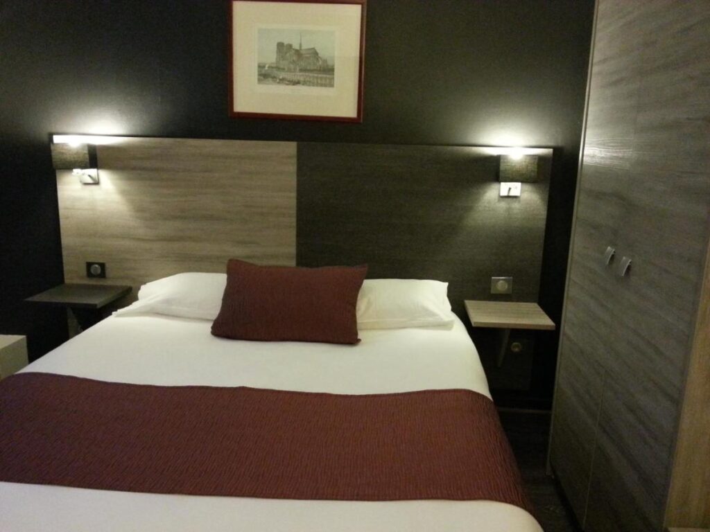 Hôtel Derby Eiffel Reviews - Price, Location & Details (2025)