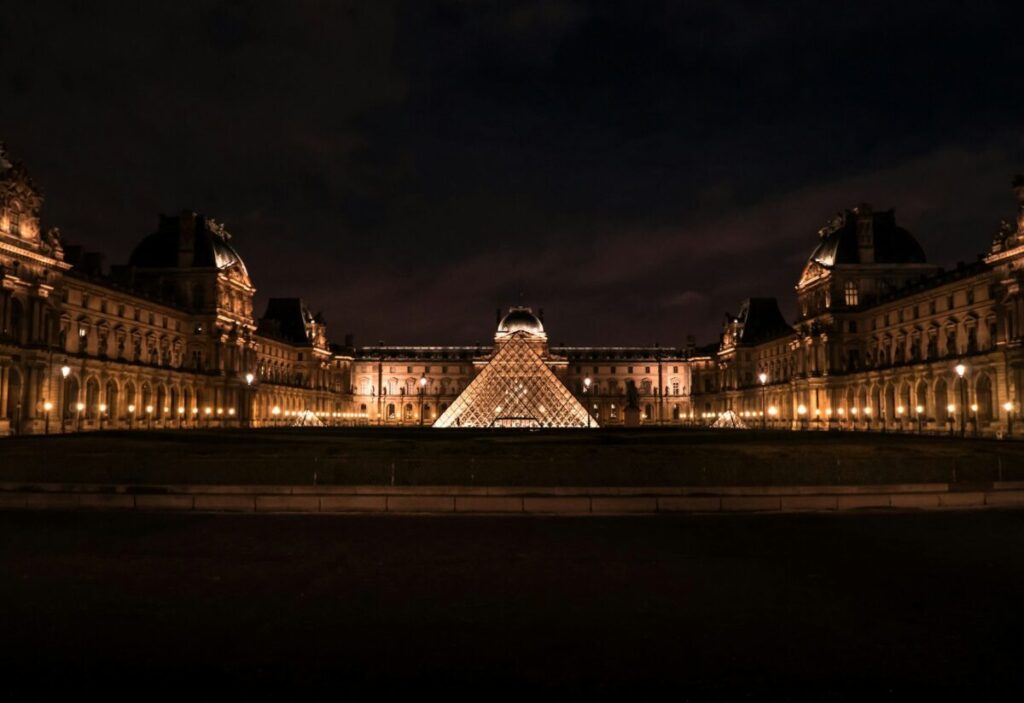 Tootbus Paris by Night Tour — Paris Tour Review | Paris Top Ten