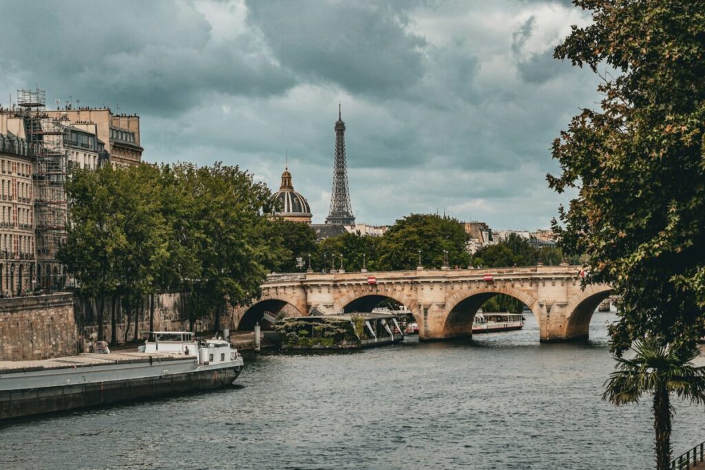 The Medieval Heart of Paris - History Walk (Small Group Tour) Reviews ...