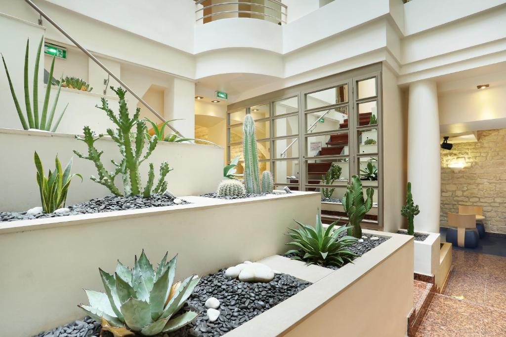 Select Hotel Rive Gauche (Hôtel Saint-Michel, Hôtel Quartier Sorbonne ...