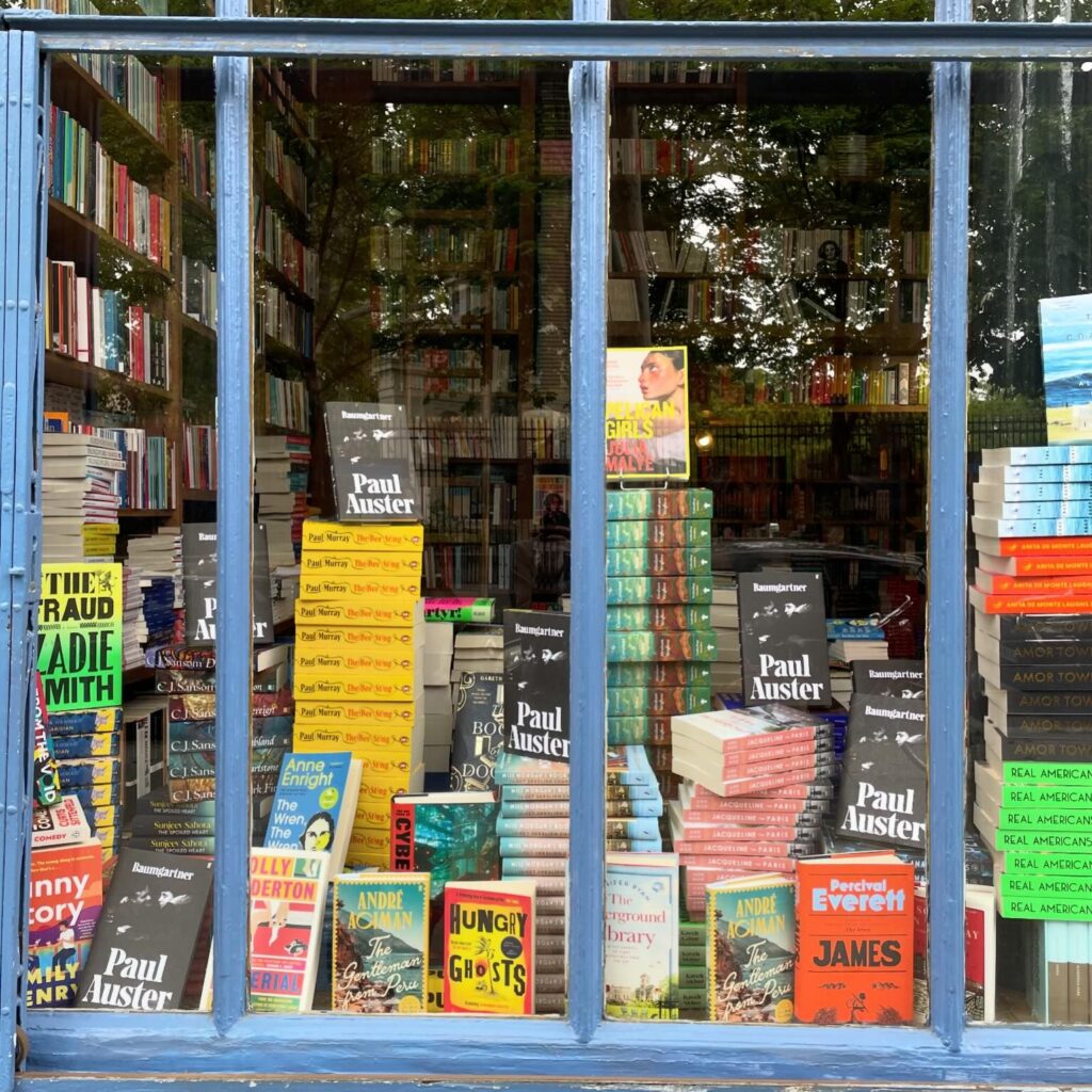 9 Best Bookstores in Paris: Literary Gems in the City of Light